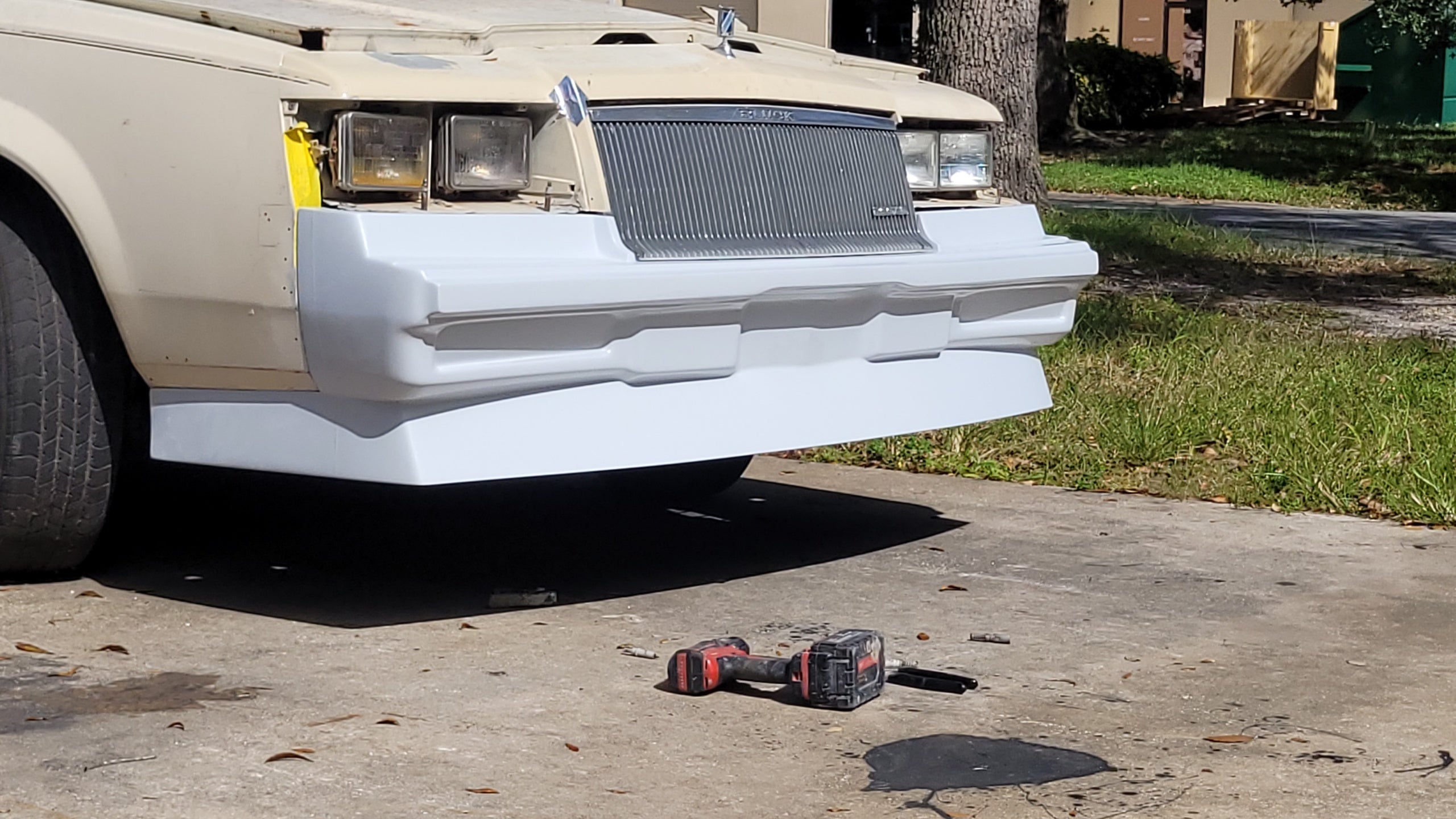 Regal Front Bumper - Eric Kenward Racing